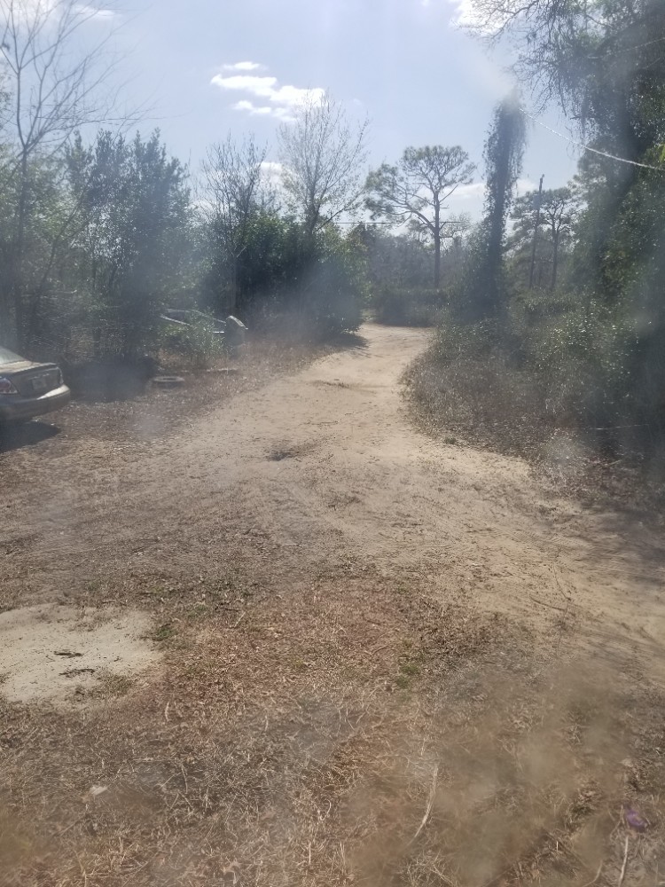 Rent 30'-40' Outdoor Dirt Storage Lot in Brooksville, FL | STOW IT